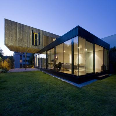 China 3 Bedroom Light Steel Villa House Prefab By Fiber Cement Board for sale