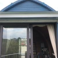 China Boat 1.2mm Steel Wood Decoration Prefabricated Steel LGSF House for sale