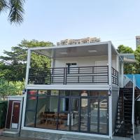 China Carport Prebuilt 2 Bedroom 40ft Shipping Container Modular Home for sale