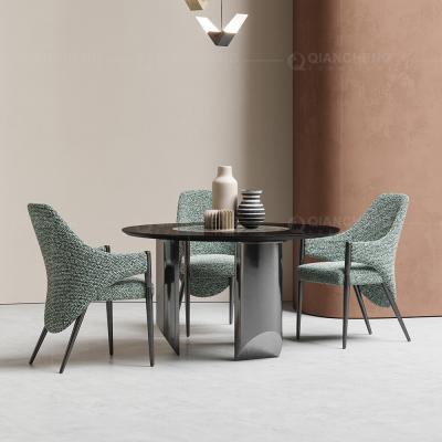 China Dia 135x75cm Luxury Marble Dining Table High Temperature Resistance Furniture for sale