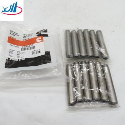 China Liugong Engine Spare Part Iron Valve Guide C6121ZG50 1487425 for sale