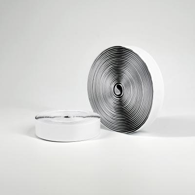 China Hot Melt PUR Adhesive Hook And Loop Tape With Temperature Resistance -35℃ To 120℃ And Tensile Strength ≥330N/25mm for sale