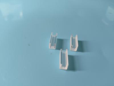 China 10x5x4mm Rectangular Groove Quartz Base Precision Milled Slot For Optical Component Positioning for sale