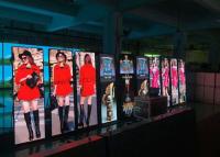 China High Refresh Rate P5 Led Digital Signage Display 1000 Nits Brightness Floor Standing for sale