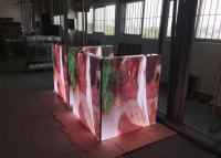 China Right Angle Outdoor Fixed LED Display P8 1R1G1B 15625 Pixels / Sqm High Brightness for sale