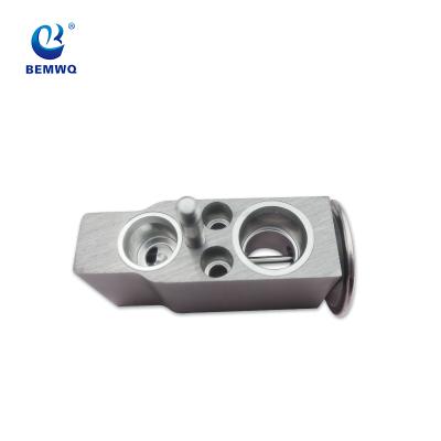 China BEMWQ 64119159803 Expansion Valve for BMW F10 F07 F11 F12 F13 OEM Standard Size for sale
