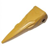 China Low Alloy Steel Bulldozer Ripper Tooth KOMATSU 300 PC300TL Excavator Teeth Replacement 8.3kg for sale