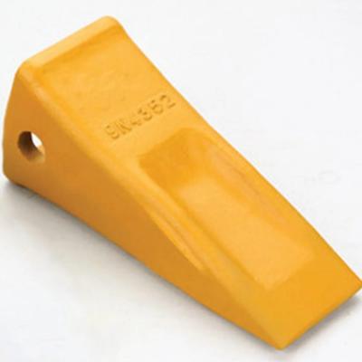 China 6.5 Inches Forged Bucket Teeth Daewoo 220 Tough Excavator Teeth Replacement for sale