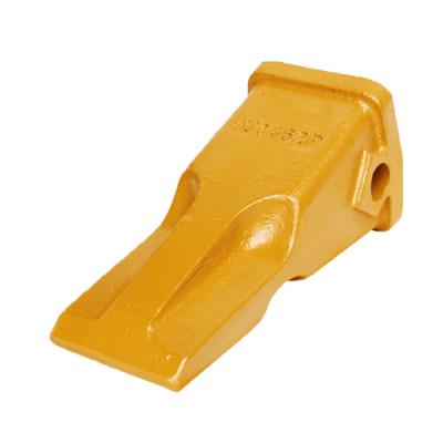 China Daewoo Series Mud Bucket Excavator Bucket Tooth with Pins and Casting Process for Heavy-Duty Excavation for sale