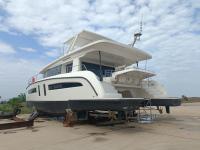 China Mazarin 55ft Power Catamaran Boats Intelligent Control Long Distance Travel Yacht for sale