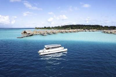 China Mazarin 14M Electric Power Catamaran Zero Emission Urban Sightseeing Ferry for sale