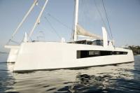 China Modern Minimalist Sporty Style Catamaran Sail Boat Luxury For Ocean Exploration for sale
