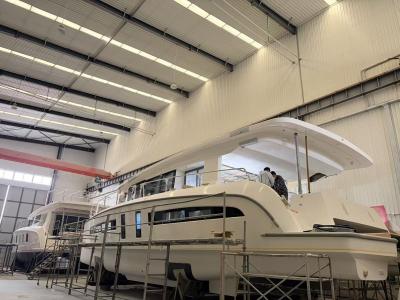 China Mazarin 55 Luxury Catamaran Sail Boat with Integrated Flybridge Helm Control and Spacious Outdoor Leisure Areas for sale