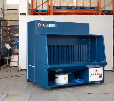 China Downdraft Grinding Dust Collector With Polyester Coated Cartridge Filters for sale