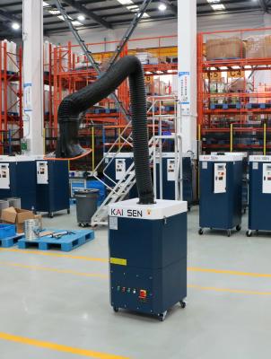 China 1.5kW Polyester Filter Welding Mobile Smoke Eliminator for sale