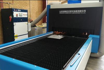 China 3000W Filter System Laser Fume Extractor With Spark Intercept Mesh for sale