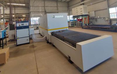 China 4000 M3/H Air Flow Fiber Laser Cutting Industrial Dust Collector With Spark Intercept Mesh for sale