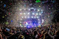 China Blizzard Paper Sprayer with CO2-Powered Performance DMX512 Control and Quick Efficient Confetti Launch for sale