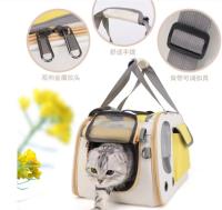 China Portable Shoulder Pet Carrier Crossbody Bag Outdoor Travel Dog Cat Pet Carrying Bag for sale