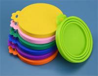 China BPA Free Silicone Dog Food Can Covers Pet Food Can Lid 1 Fit 3 Standard Size Food Cans for sale