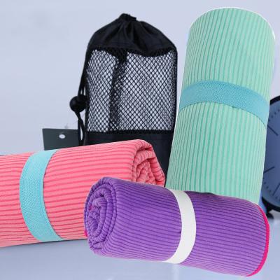 China SGS Suede Microfiber Sports Towel Personalised Swimming Towel And Bag for sale