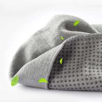 China Hot Eco Friendly Grip Dots Microfiber Sweat Sport Towel Wholesale Custom Microfiber Yoga Towel for sale