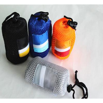 China Square Quick Dry Sports Microfiber Gym Towels With Logo And Mesh Bag for sale