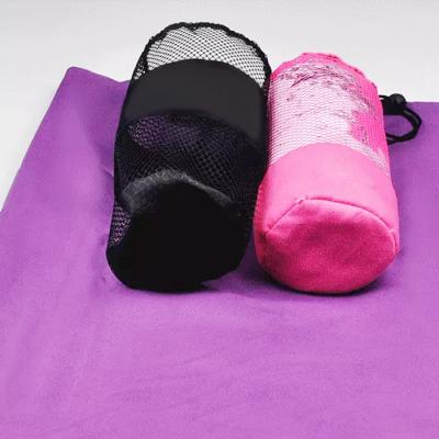 China Square Quick Dry Sports Microfiber Gym Towels With Mesh Bag for sale