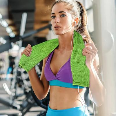 China Reusable Cooling Microfiber Towel Plain Design Industrial Grade for sale