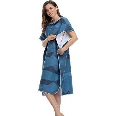 China Adult Windproof Outdoor Change Bath Robe Printed Surf Hooded Poncho Towels for sale