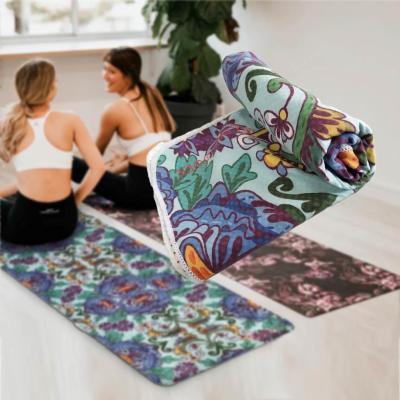 China Multi Function Anti Slip Custom Logo Microfiber Yoga Mat Towel Eco Friendly for sale
