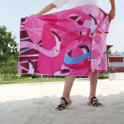 China Microfiber Quick-Drying Gym Sport Towel for Outdoor Sports and Beach Absorbent and Sporty Microfiber Beach Towel for sale
