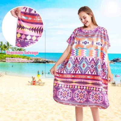 China Manufacturer Wholesale 80x110cm Microfibre Suede Quick Dry Fabric With a Pocket Personalized Printing Hooded Microfiber Poncho Towel for sale