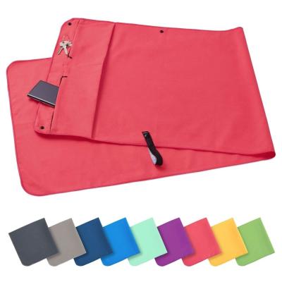 China Sports Gym Fitness Towel With Zipper Pocket Bench Magnetic Custom logo Microfiber Gym Towel Sports Portable Gym for sale