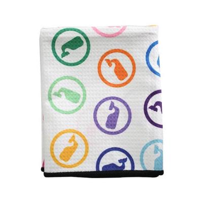 China Golfing Towel Waffle Towel Custom Logo Digital Print Low Price Easy Dry Golf Microfiber Golf Towel Sporting Used Fitness Gym for sale