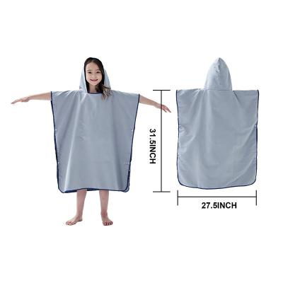 China Sustainable Microfiber Adult Kids Beach Surf Swim Diving Hooded Poncho Changing Towel Bath Robe with Half Sleeve and Hood for sale