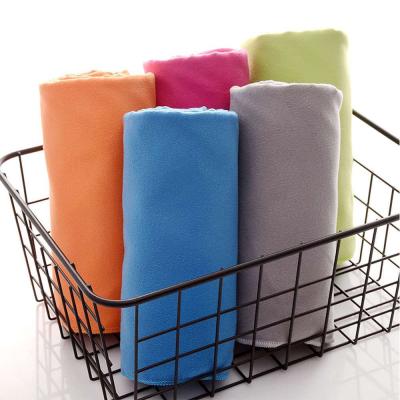 China China Wholesale Sports Gym Travel Towel Beach Towel Microfiber Sports Towel for sale