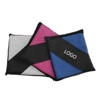 China Custom Quick-dry Towel With Logo Square Mesh Bag Microfiber Sports Towel for sale