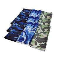 China Full Color Printing Golf Towels With Carabiner Waffle Microfiber Golf Towel for sale