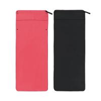 China Eco Friendly Custom Print Towel With Zipper Pocket Bag Microfiber Gym Towel for sale