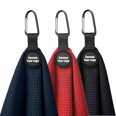 China Magnetic 40x40cm Golf Clean Towel with Pocket Waffle Golf Towel for sale