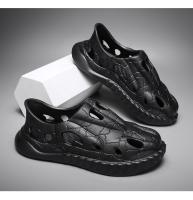 China Beach Shoes Summer Trendy Cave Shoes Casual Men’s Slipper QZPT-2304 for sale