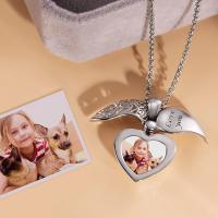 China Custom Photo Heart Locket Necklace for sale
