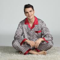 China Men’s Printed Silk Pajama Suit sleepwear for sale