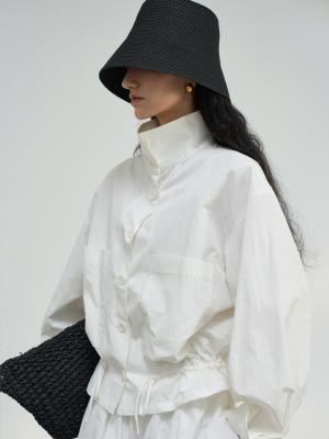 China Stand-Up Collar Creased Drawstring Waist Loose Jacket for sale
