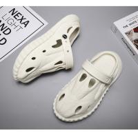 China Summer New Men’s Trendy and Versatile Hole Shoes with Thick Soles and Anti slip Beach Slipper QZPT- 2306 for sale