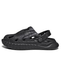 China Summer New Men’s Trendy and Versatile Hole Shoes with Thick Soles and Anti slip Beach Slipper QZPT- 2306 for sale