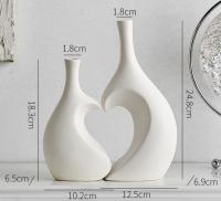China High-end German creative ceramic love vase for sale
