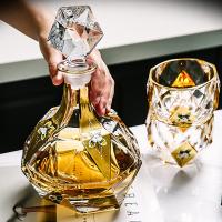 China High-end gold-plated enamel flower crystal bottle and glass for sale
