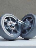 China Double Wheel Abdominal Ab Roller with slip-resistant Handles for sale